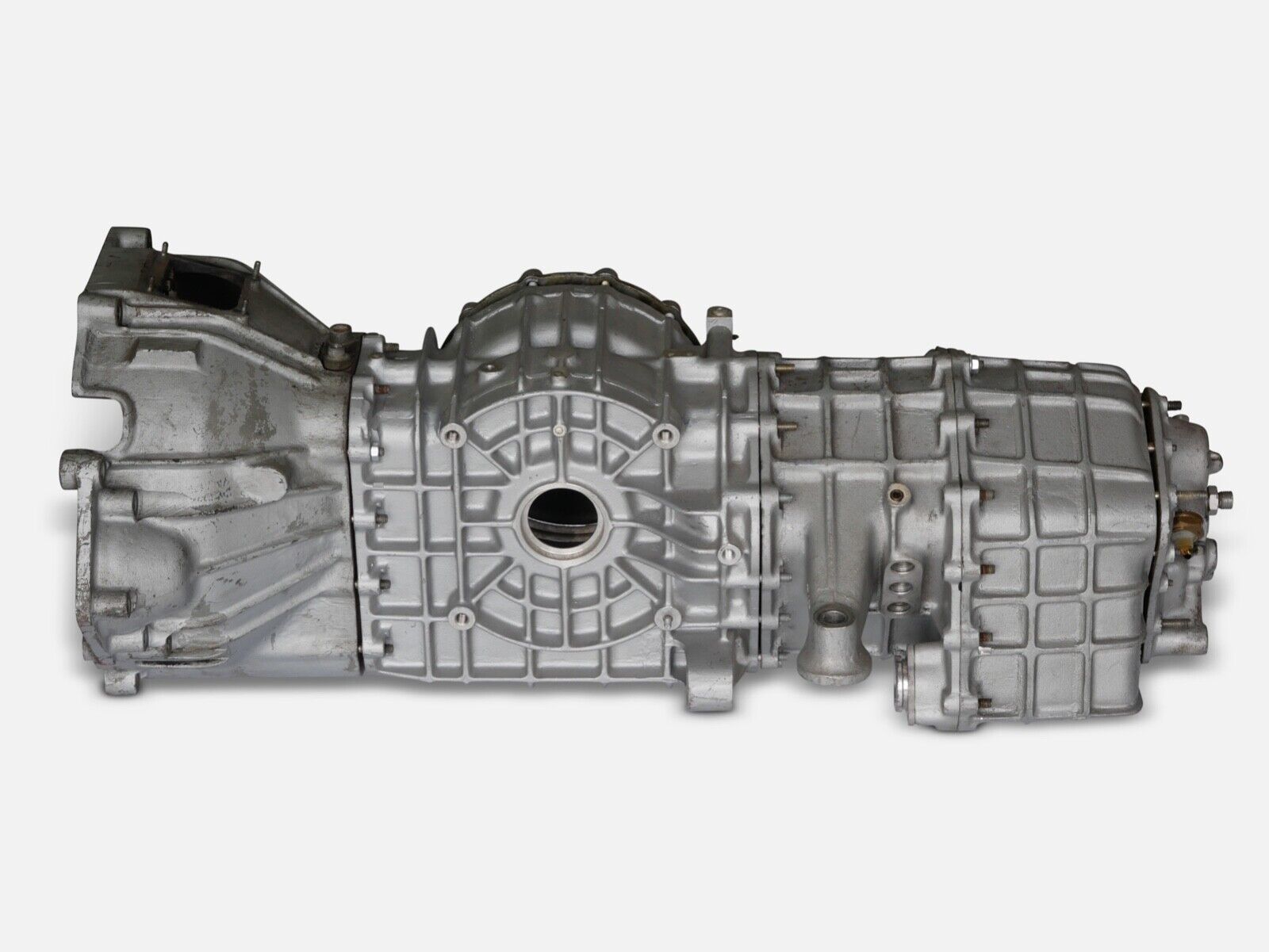 1987-92 Ferrari F40 Original Gearbox – 6carb
